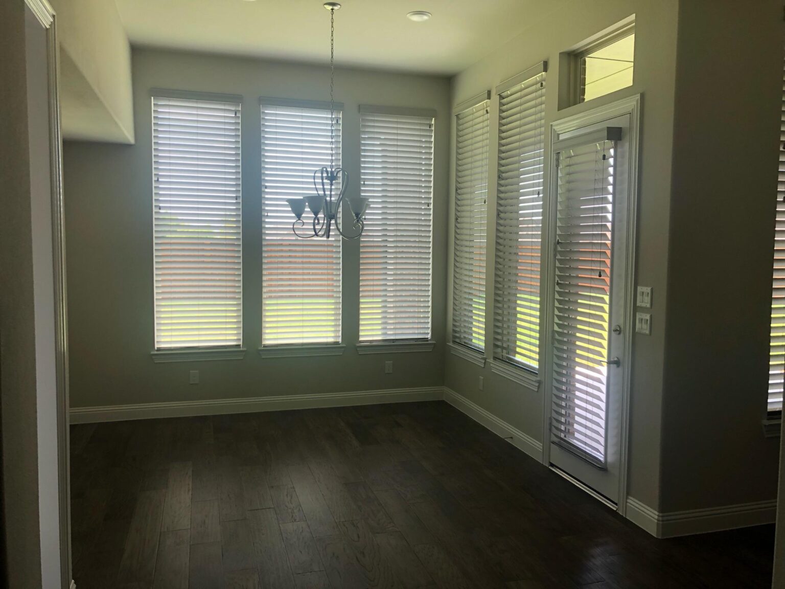Window Coverings Gallery | Starwood Distributors